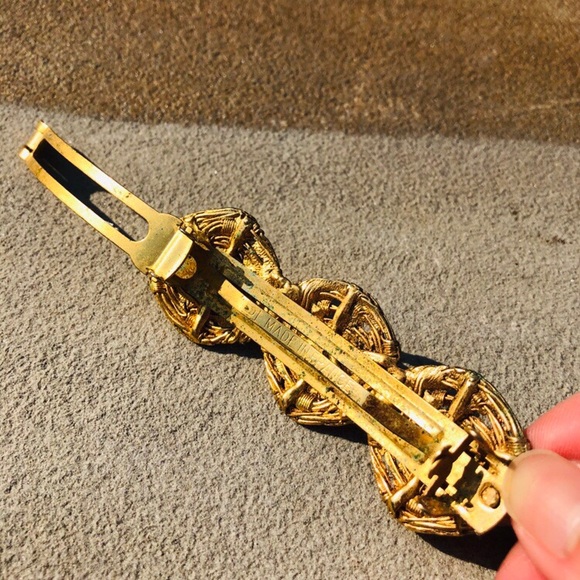 Accessories | Vintage Barb Wire Loop Barrette | Poshmark